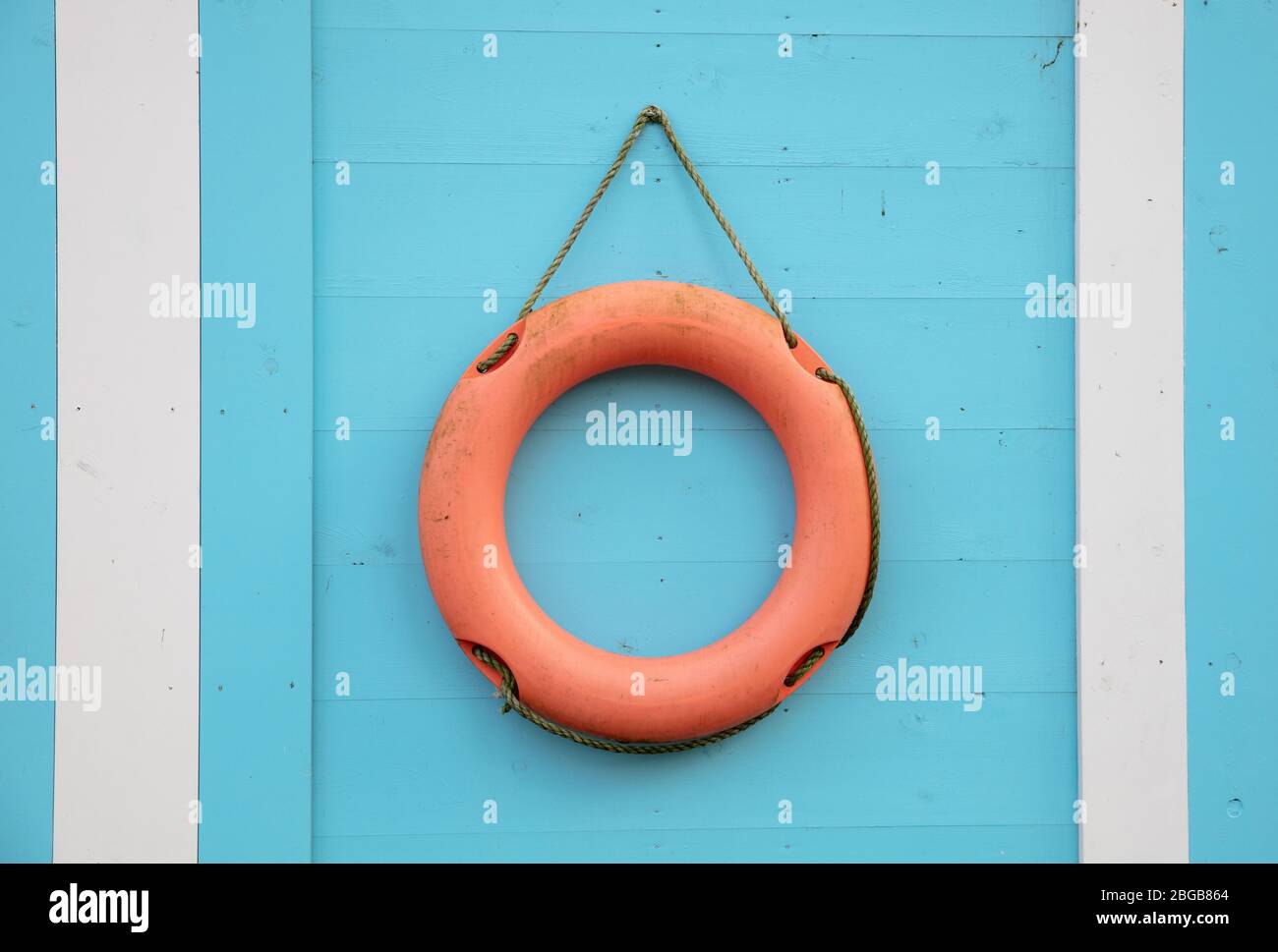 Lifebuoy hanging hi-res stock photography and images - Alamy