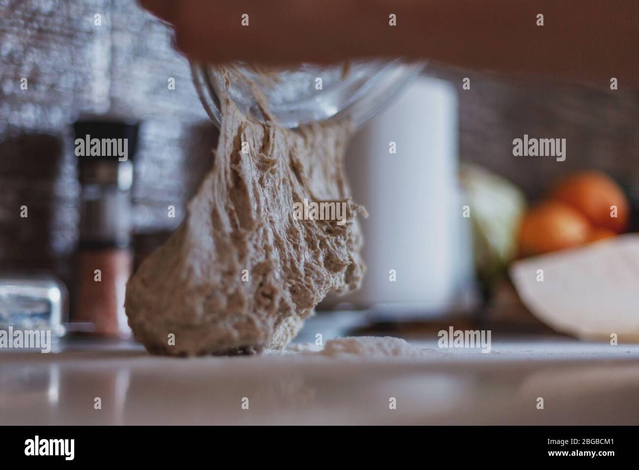 Covered bowl kitchen table hi-res stock photography and images - Alamy