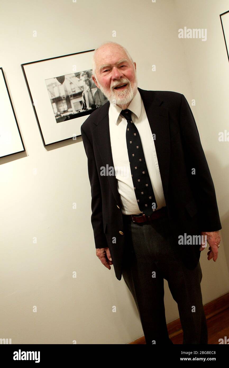 Leica focuses on life hi-res stock photography and images - Alamy