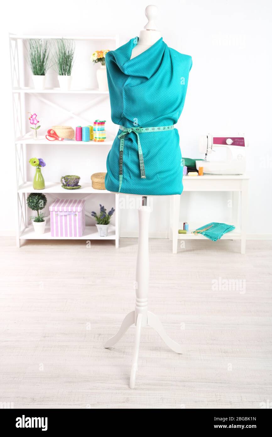 Female mannequin in creative studio Stock Photo - Alamy