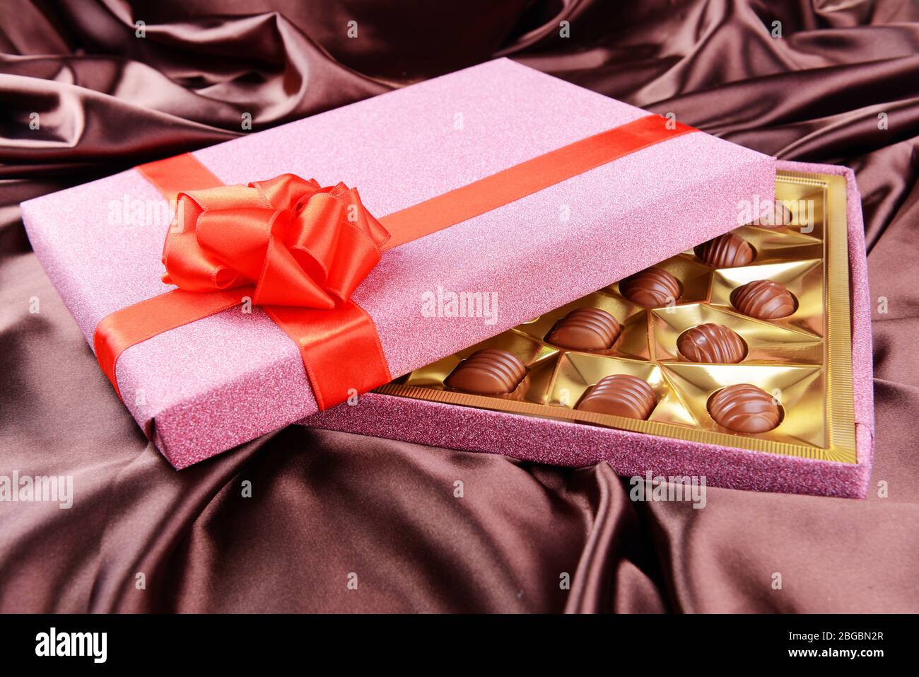 Fancy box chocolates hi-res stock photography and images - Alamy
