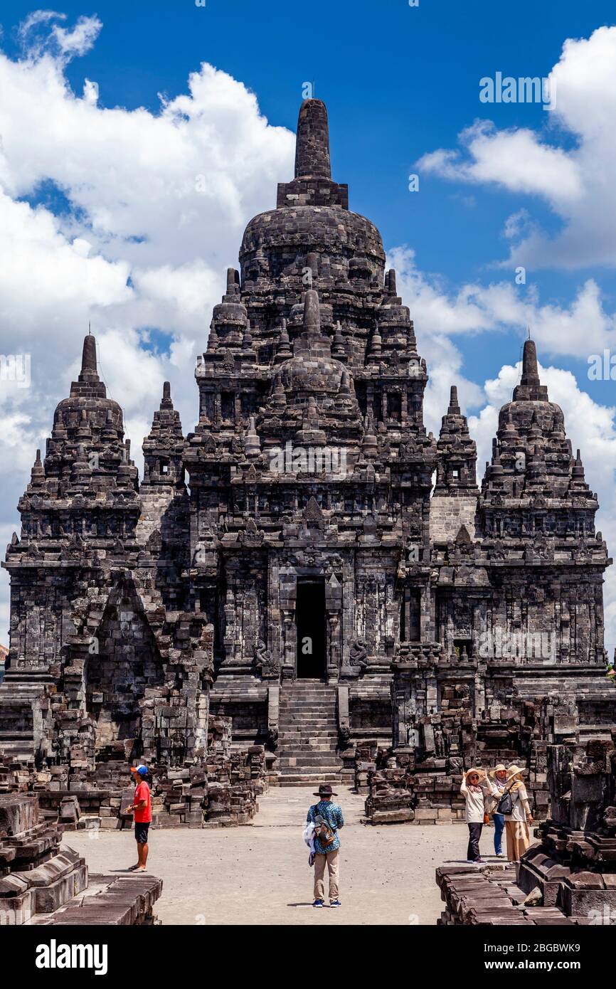 Candi Sewu Buddhist Temple, The Prambanan Temple Compounds, Yogyakarta ...