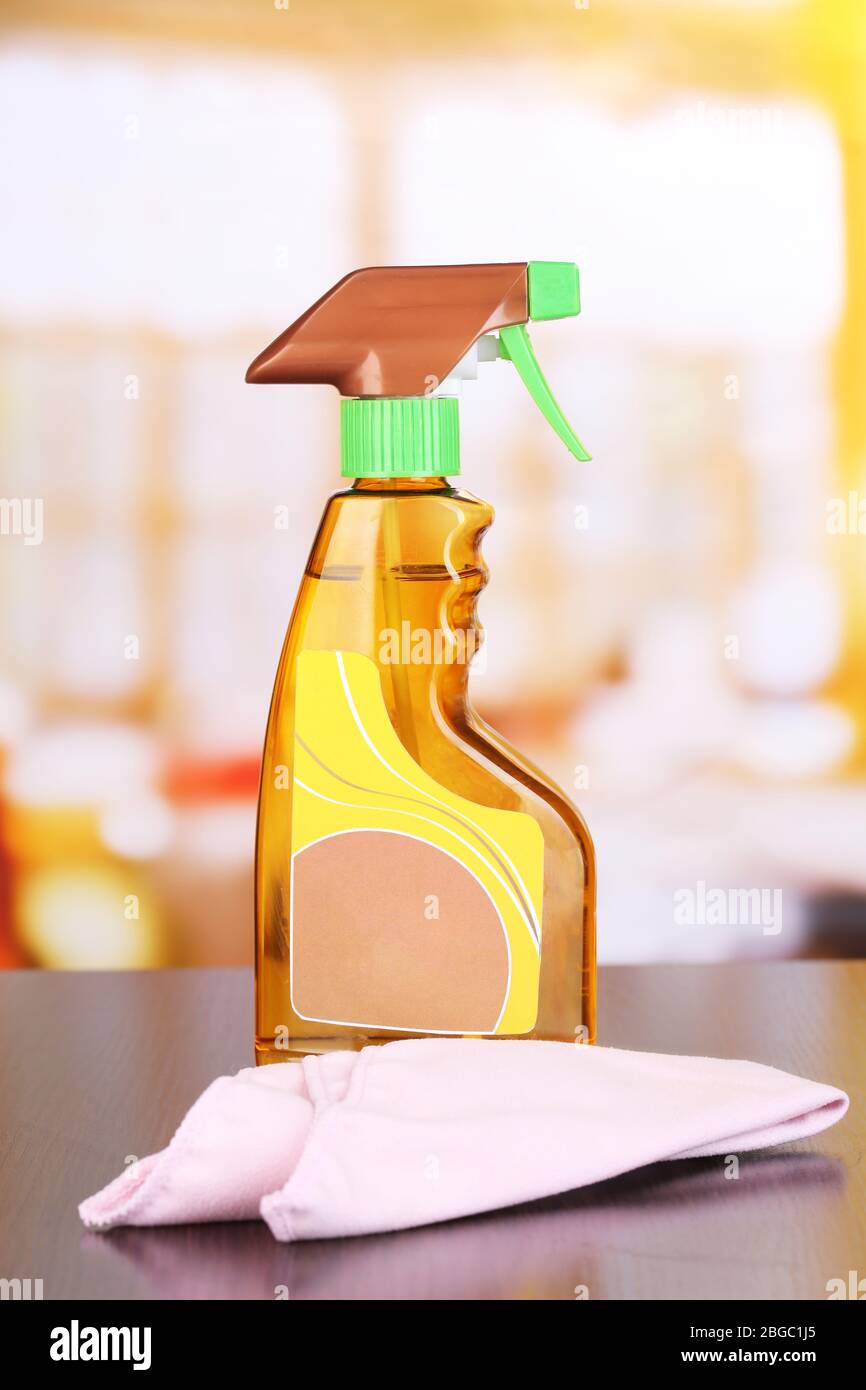 Furniture polish hi-res stock photography and images - Alamy