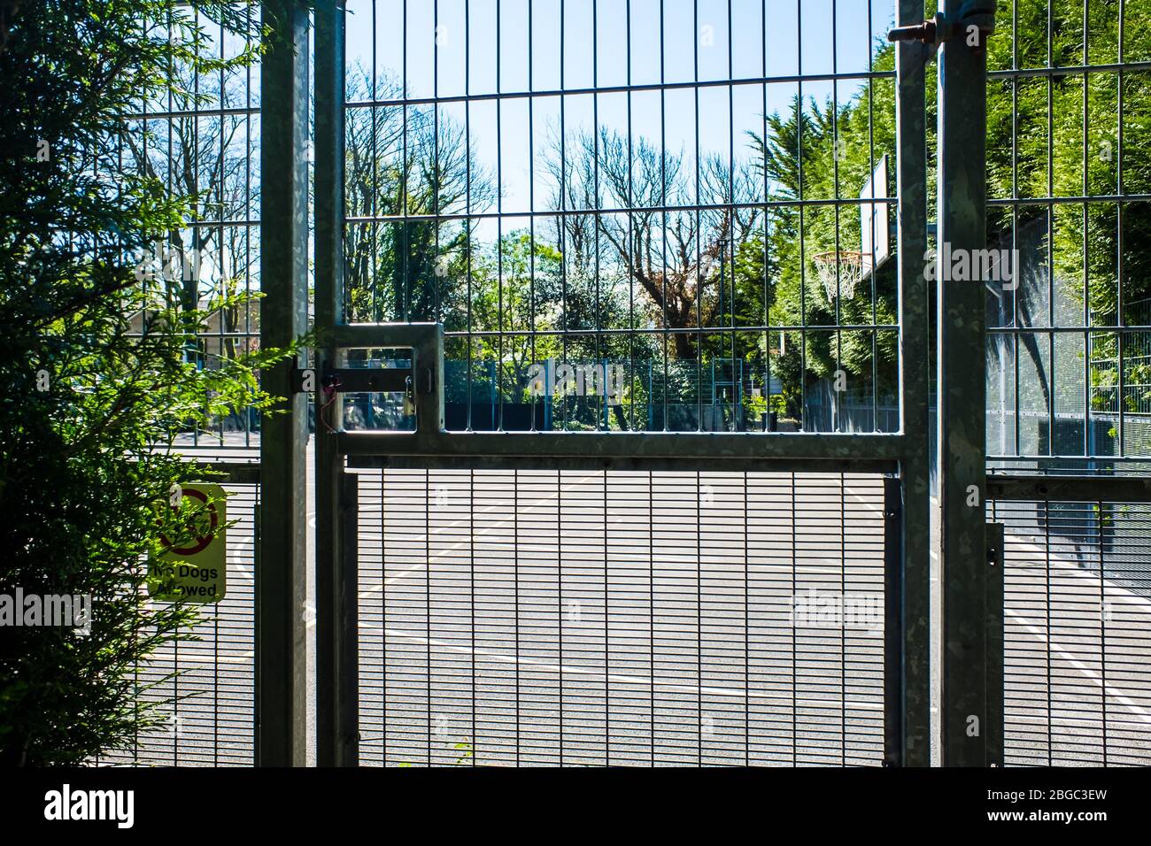 Steel fence around outdoor space in Happy Mount Park Stock Photo - Alamy