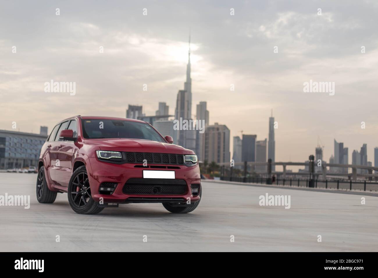 Offroader city hi-res stock photography and images - Alamy