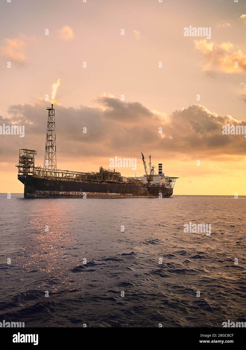 Fpso hi-res stock photography and images - Alamy