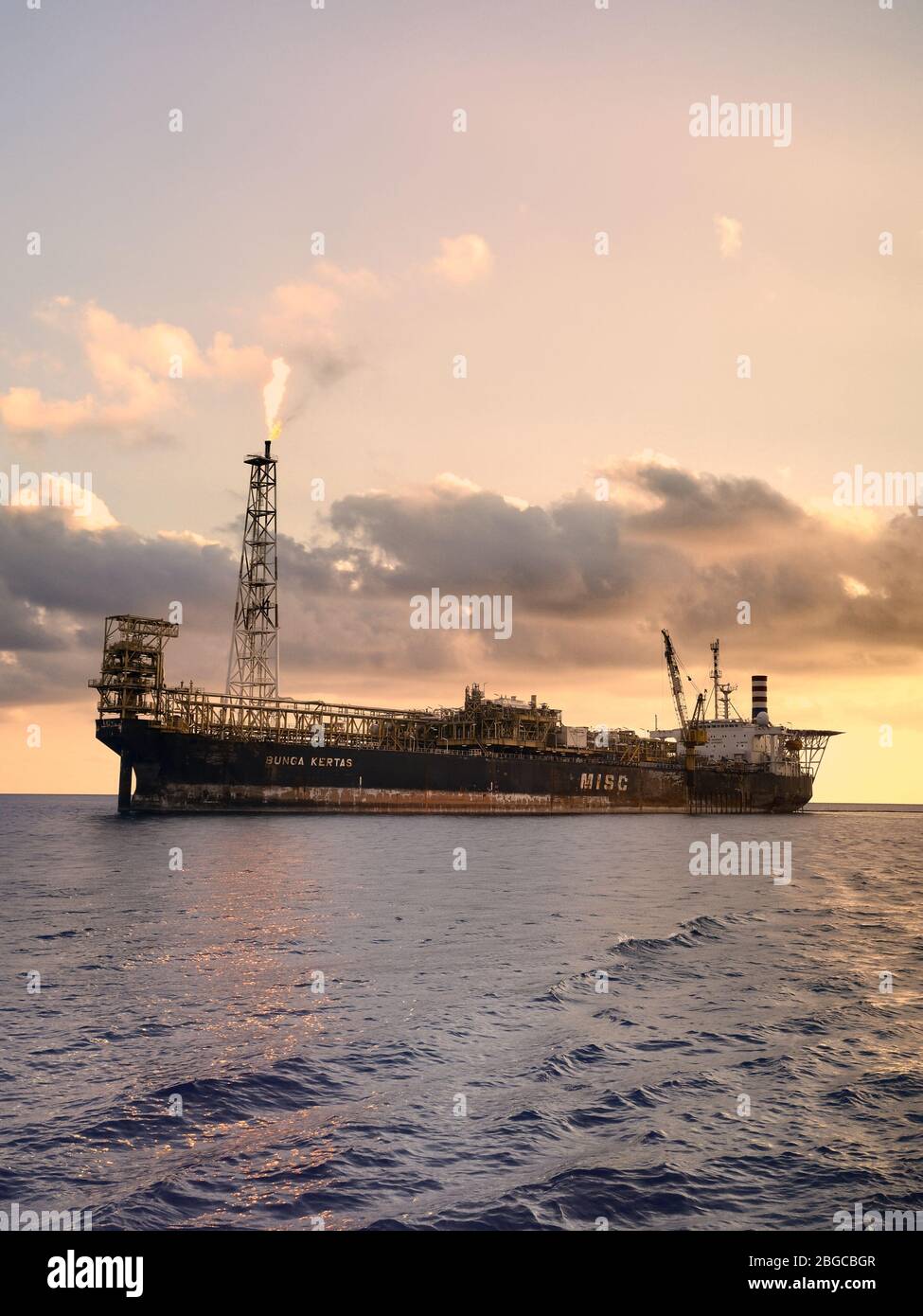 Fpso hi-res stock photography and images - Alamy