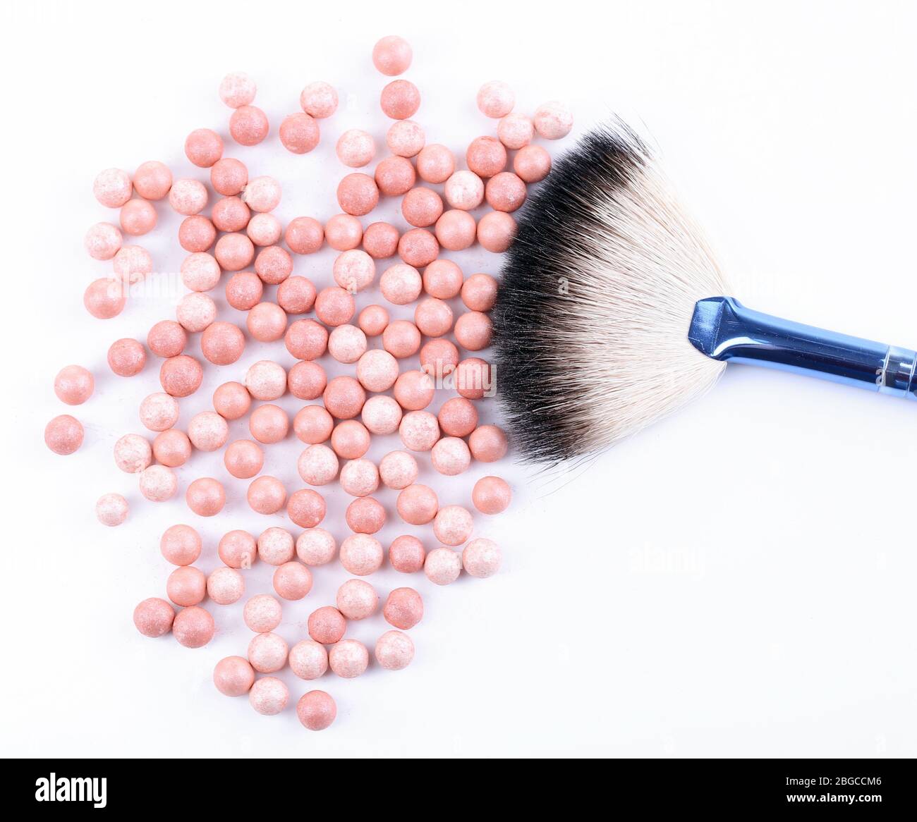 Powder balls and brush isolated on white Stock Photo - Alamy
