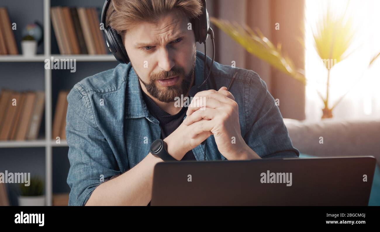 Male doing work hi-res stock photography and images - Alamy