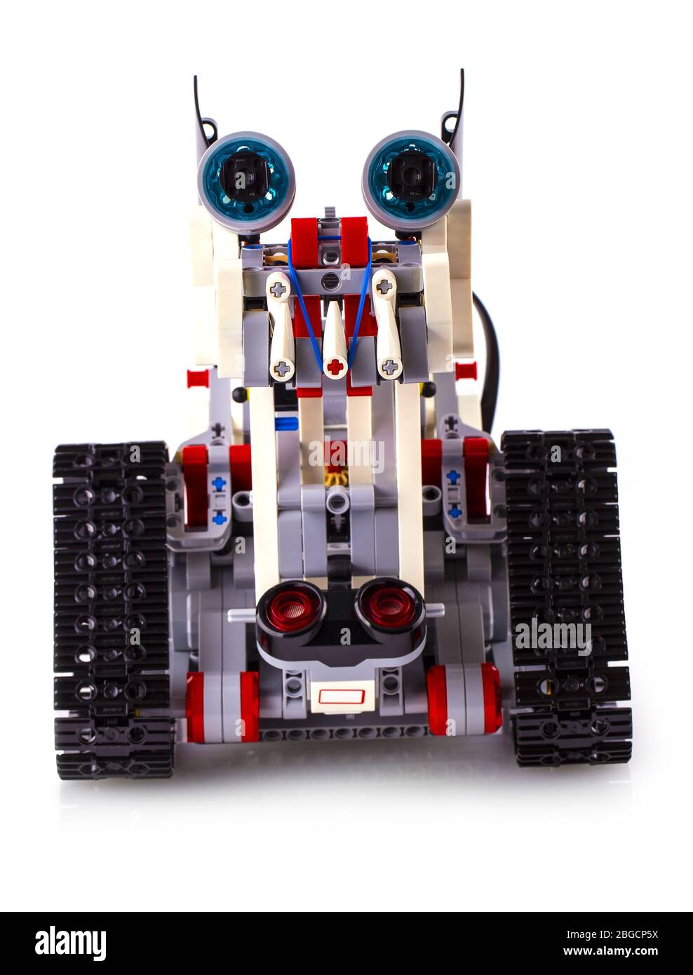 Children building model science Cut Out Stock Images & Pictures - Alamy