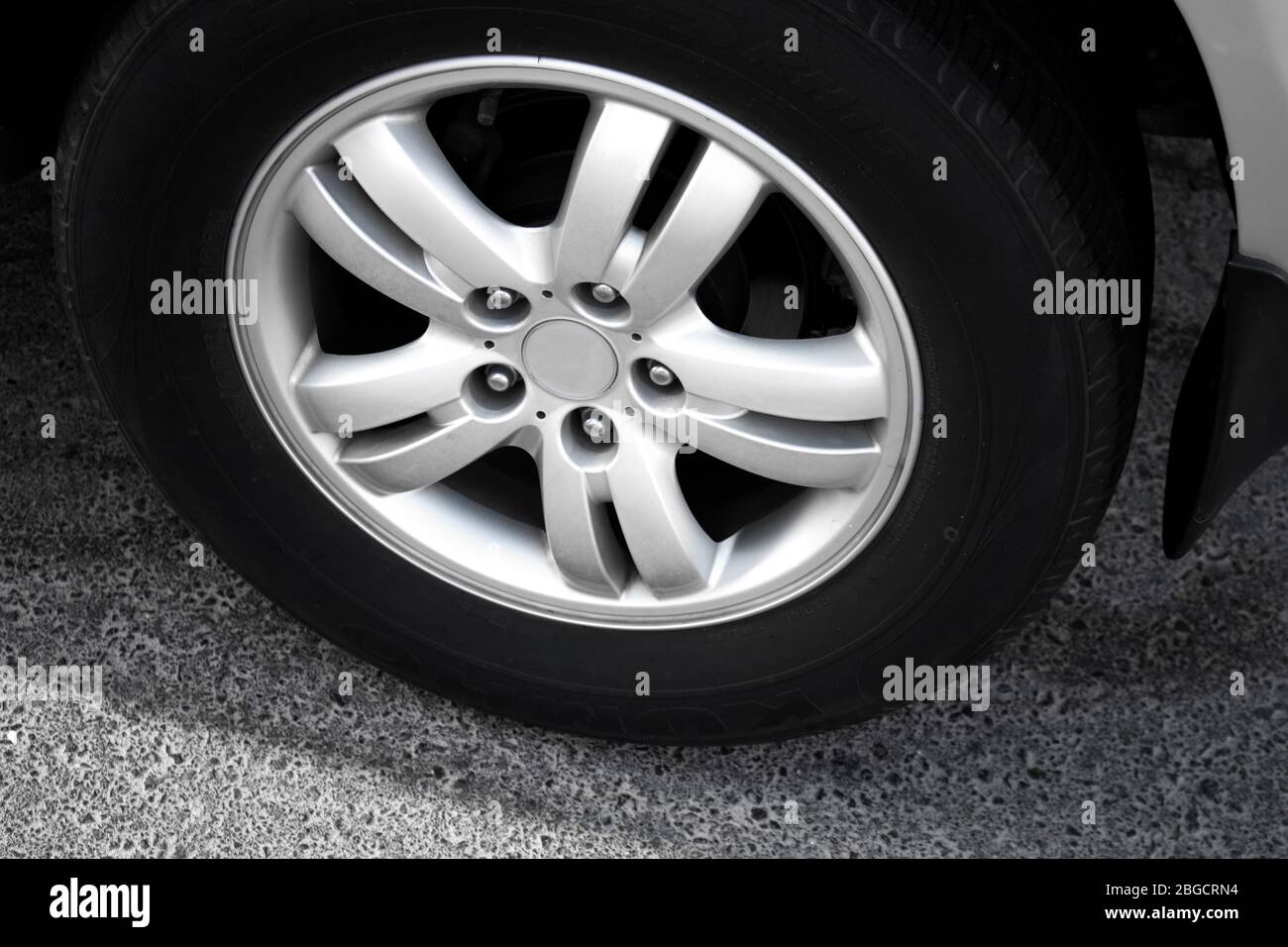 New car park surface hi-res stock photography and images - Alamy