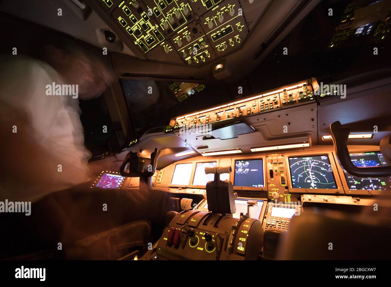 Cockpit night hi-res stock photography and images - Alamy