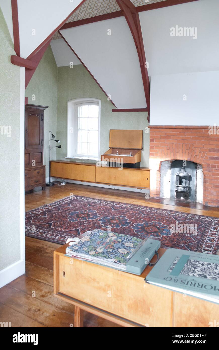 Arts & Crafts Architecture 1850s English House The Red House, Red House ...