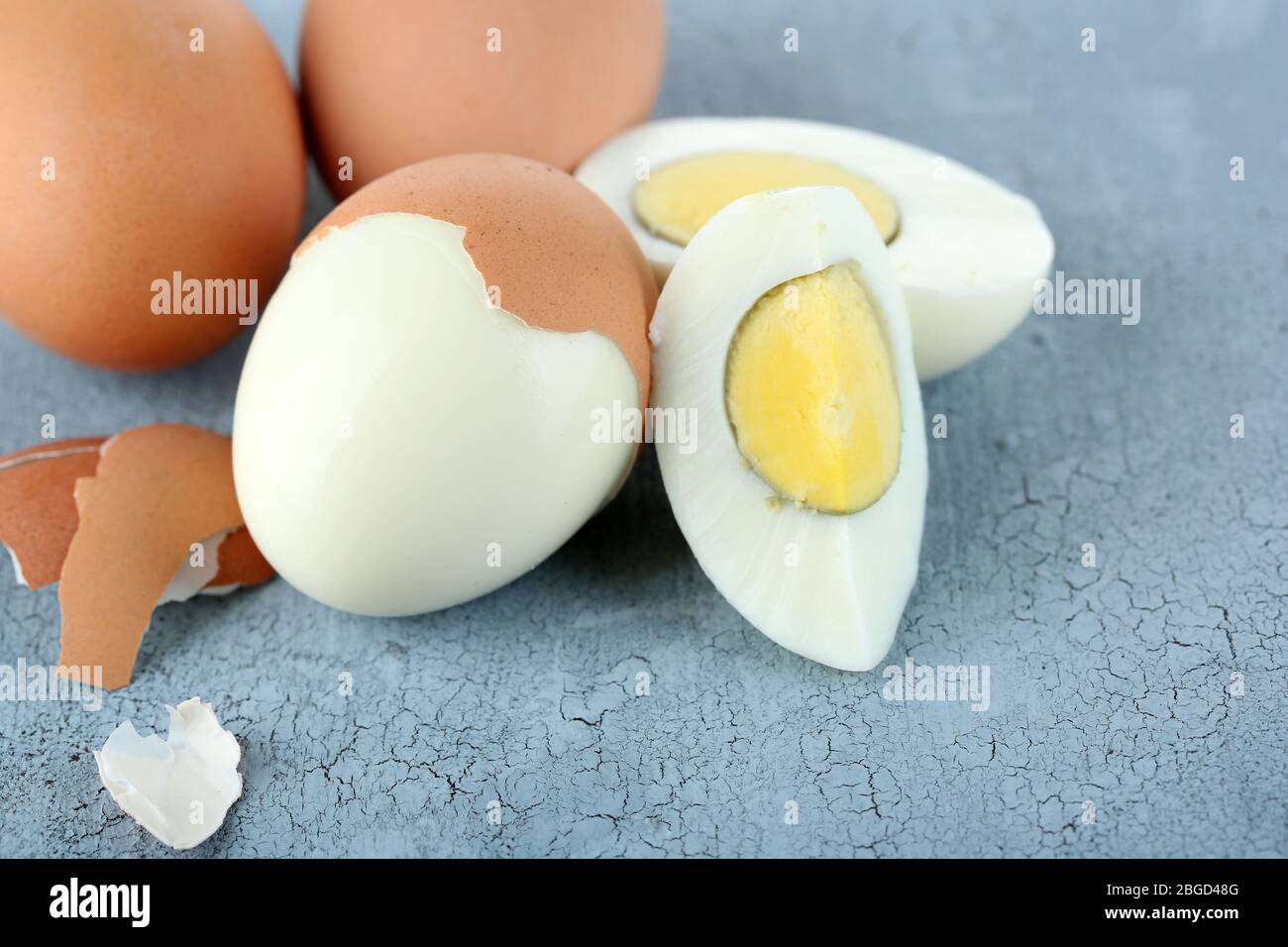 Hard boiled egg yolk grey hi-res stock photography and images - Alamy