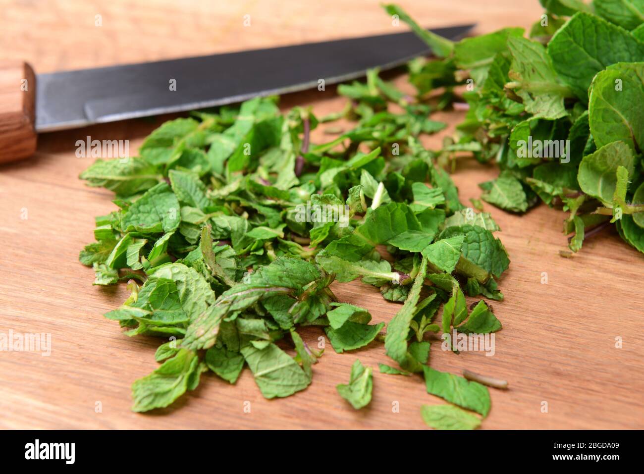 Chopped mint hi-res stock photography and images - Alamy