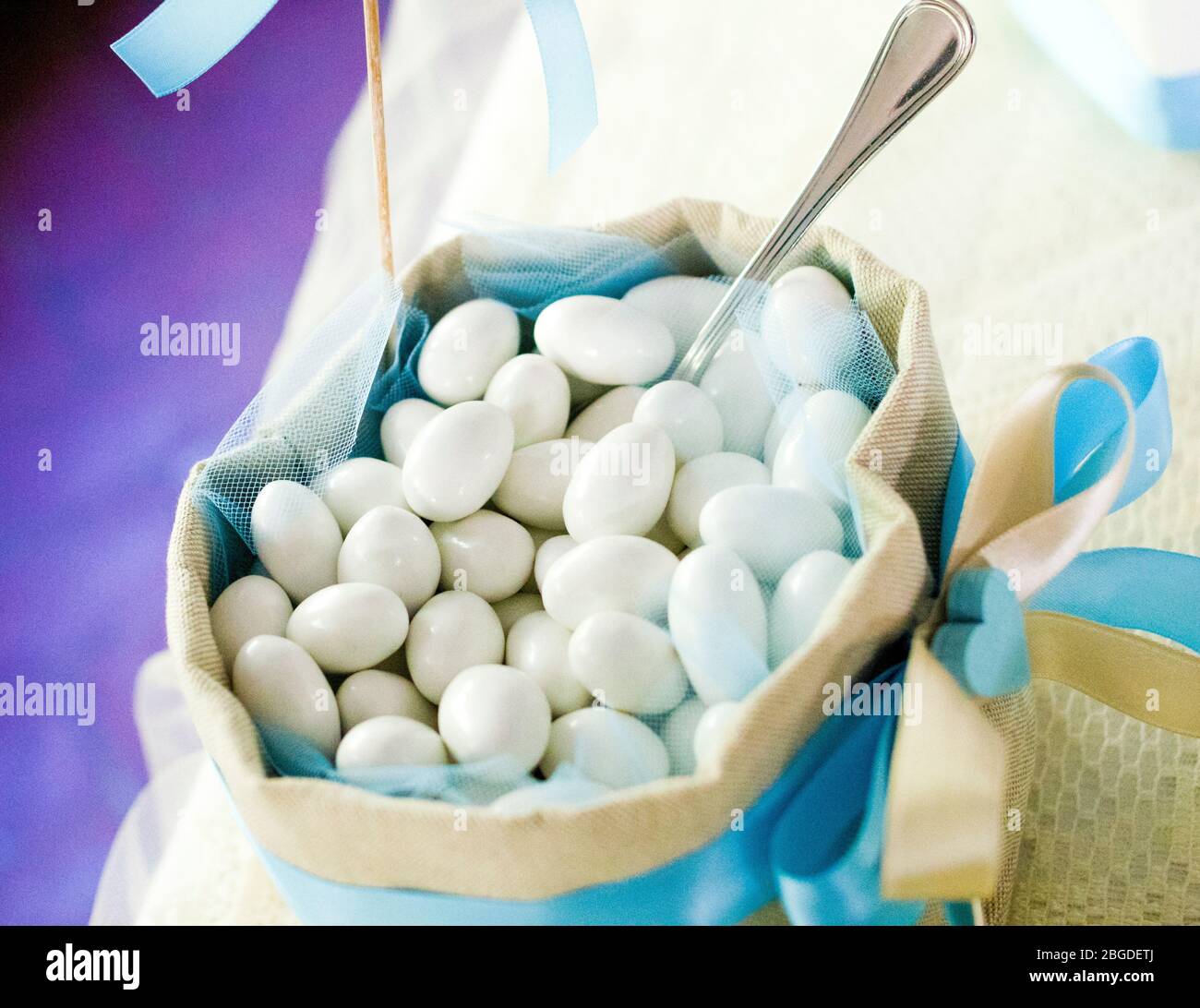 sugared almonds for your party, wedding, graduation, communion ...