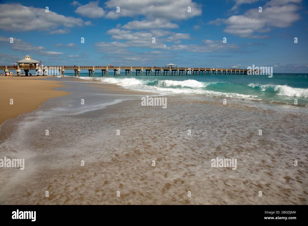 Jupiter island beach hi-res stock photography and images - Alamy