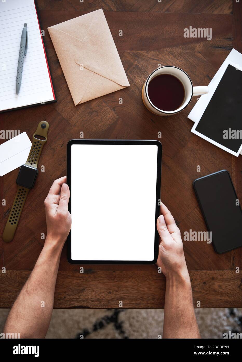 Tablet and mobile on desk hi-res stock photography and images - Alamy