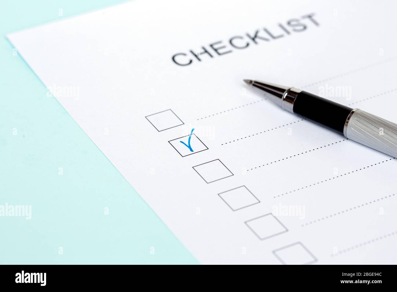 Blue checkmark hi-res stock photography and images - Alamy