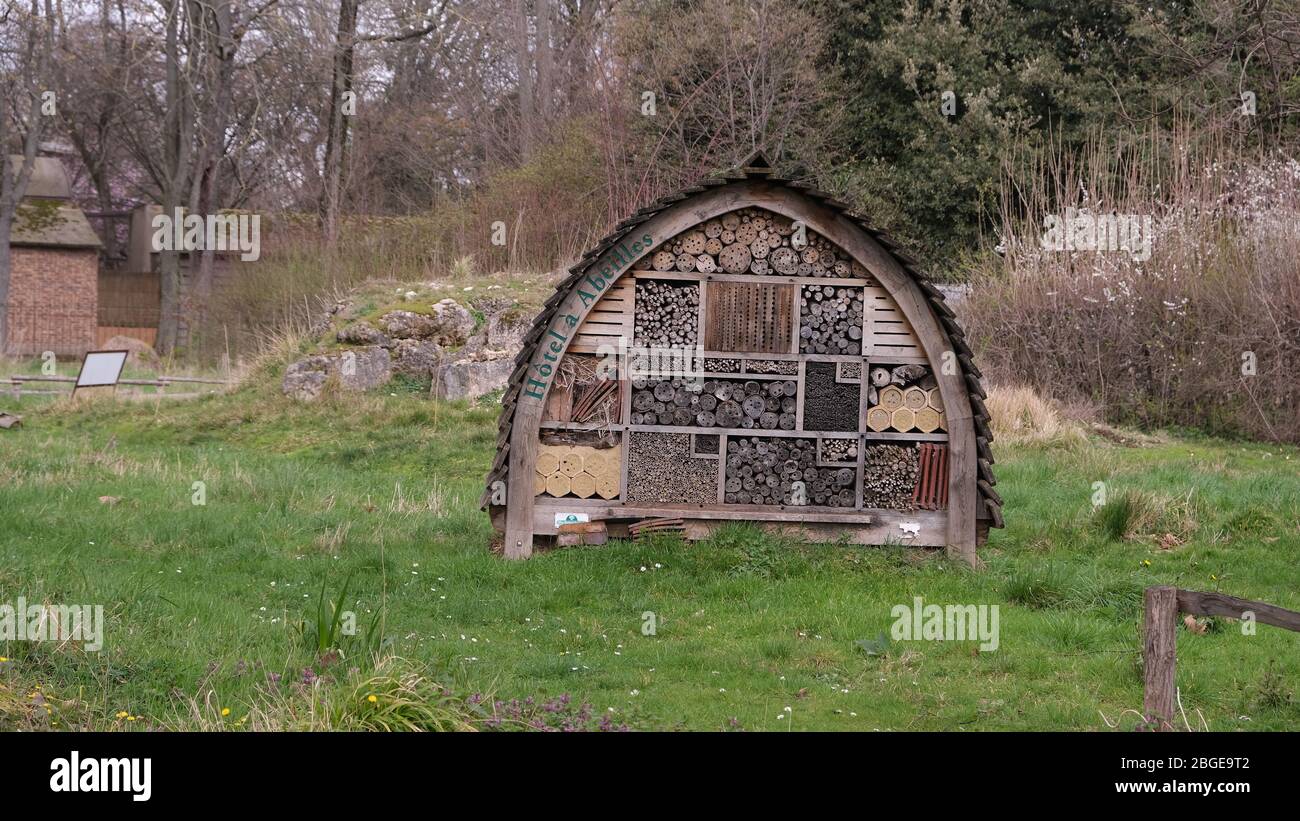 Large insect house hi-res stock photography and images - Alamy