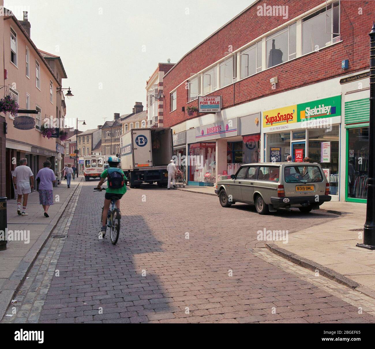 1994, Braintree High Street, Essex, South East England, UK Stock Photo ...