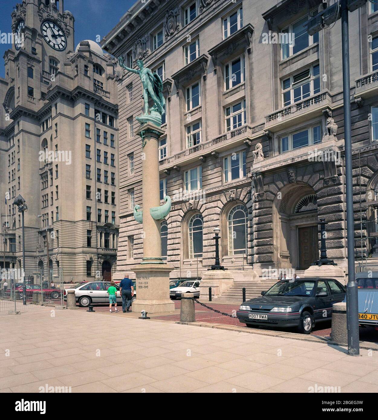 Old photos of liverpool hi-res stock photography and images - Alamy