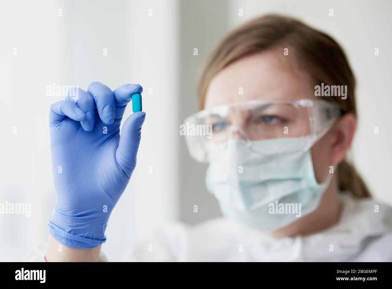 Medical laboratory antibiotic hi-res stock photography and images - Alamy