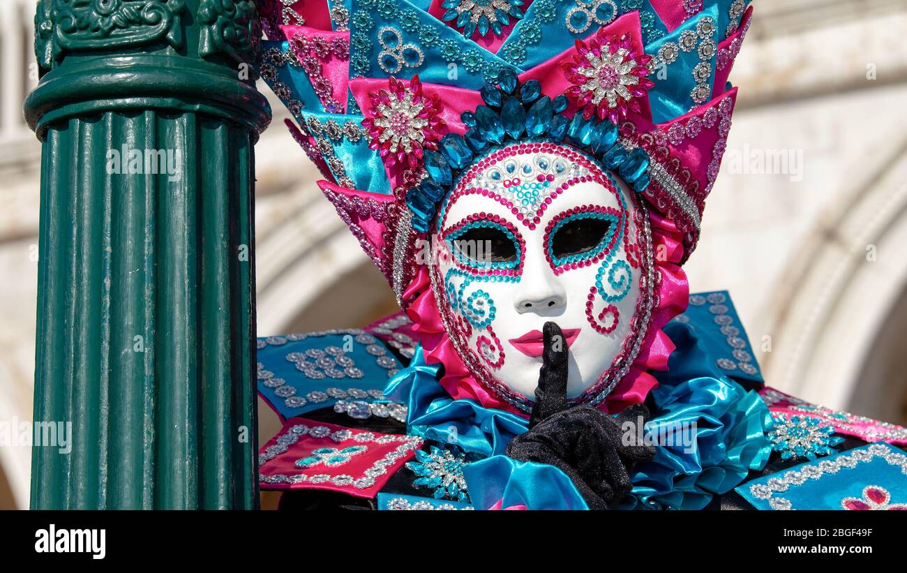 Reveller In Traditional Elaborate Mask And Costume At The Annual Venice ...