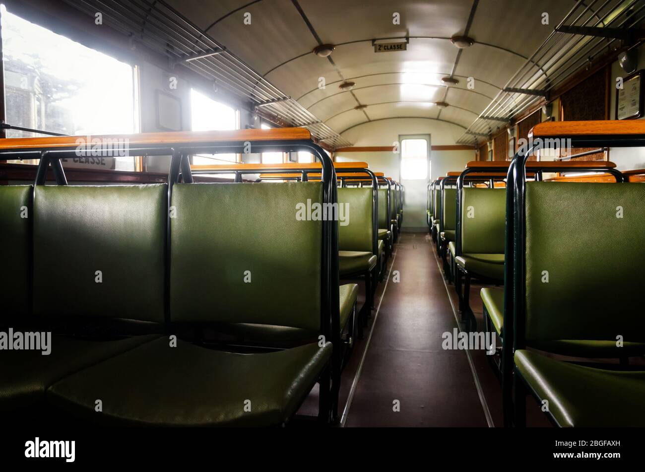 Vintage interior passenger car railroad hi-res stock photography and ...