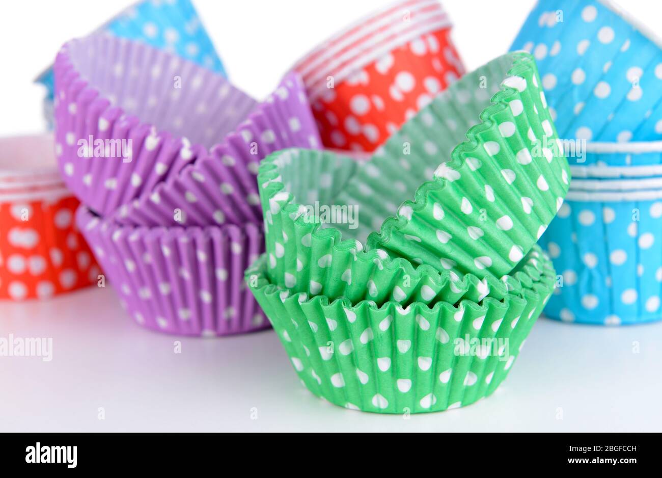 Cupcake wrappers hi-res stock photography and images - Alamy