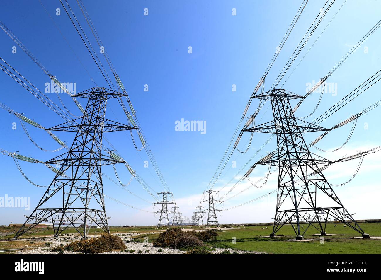 Overloading hi-res stock photography and images - Alamy