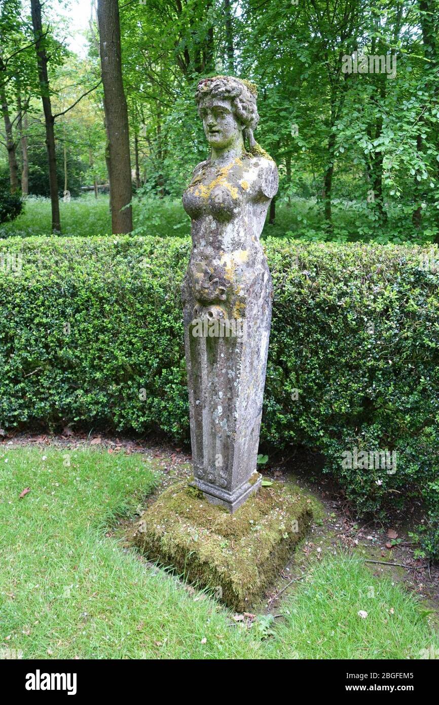 Buscot gardens hi-res stock photography and images - Alamy