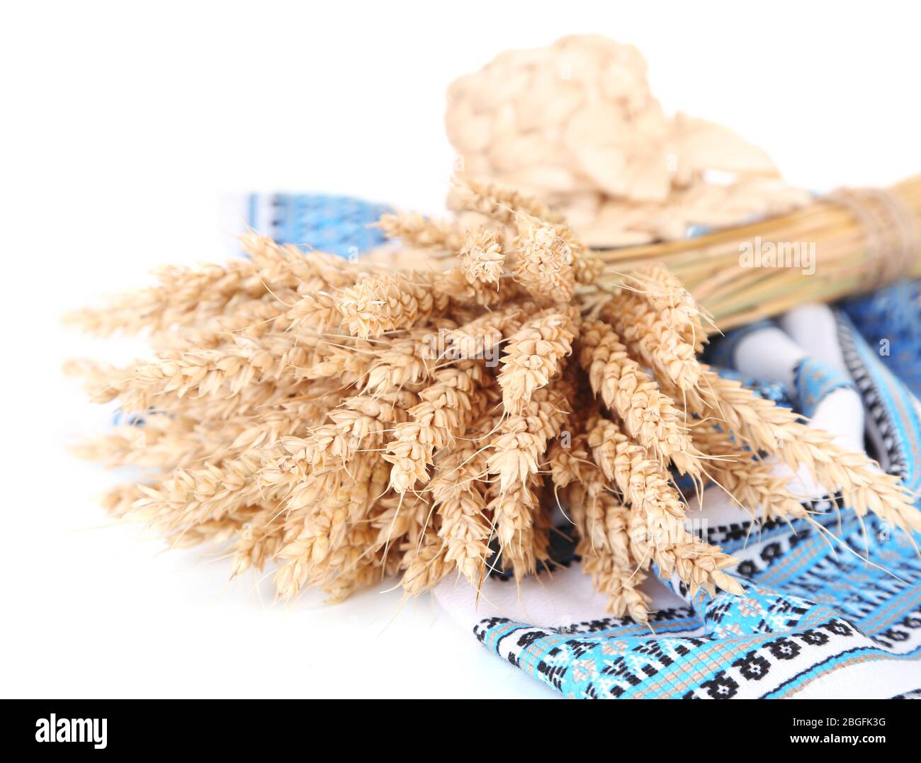 Tied wheat sheaf hi-res stock photography and images - Alamy