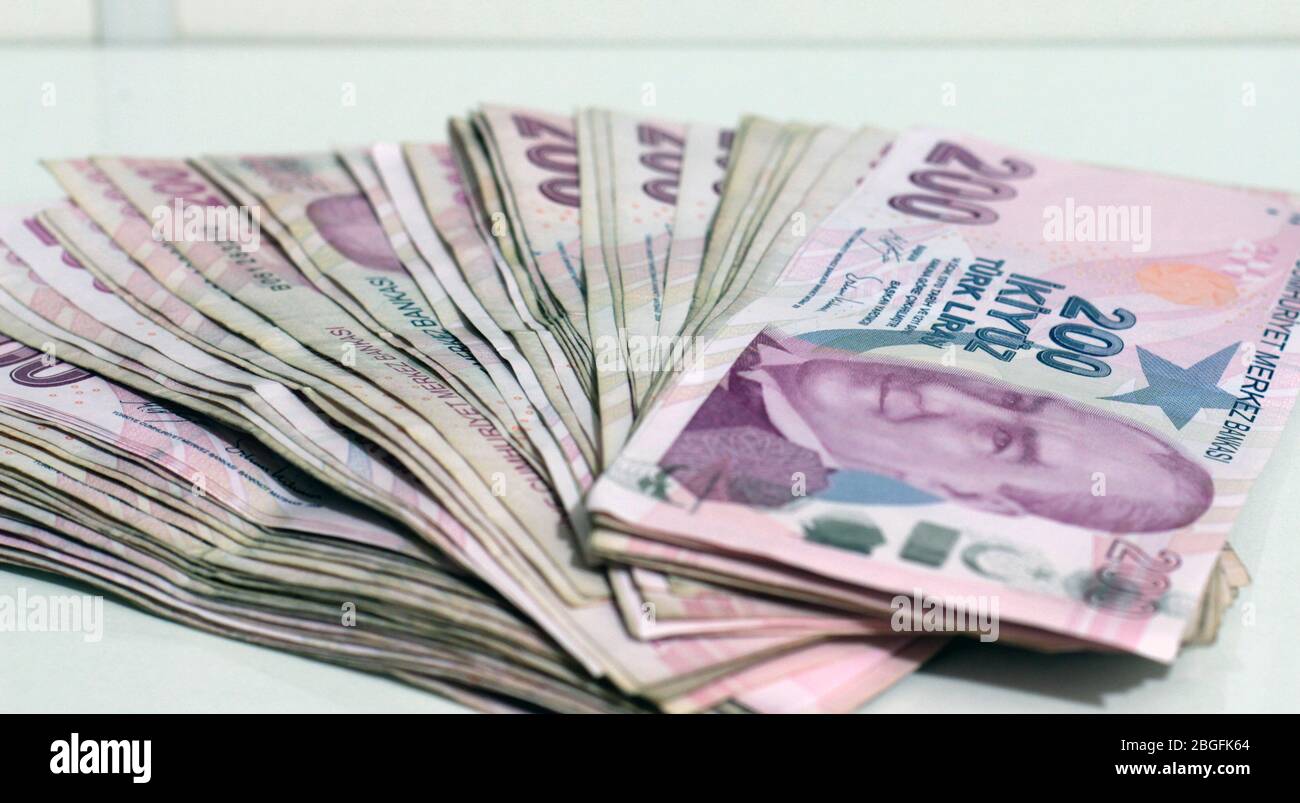 200 euro banknote back hi-res stock photography and images - Alamy