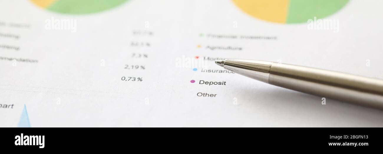 Office statistics diagram report hi-res stock photography and images ...