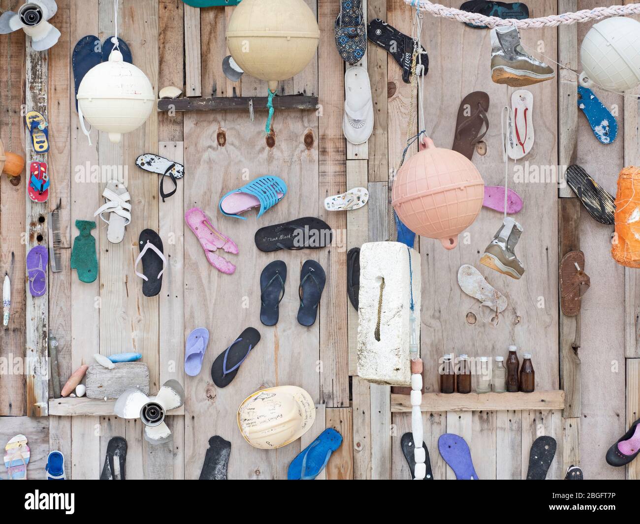 Washed ashore art hi-res stock photography and images - Alamy