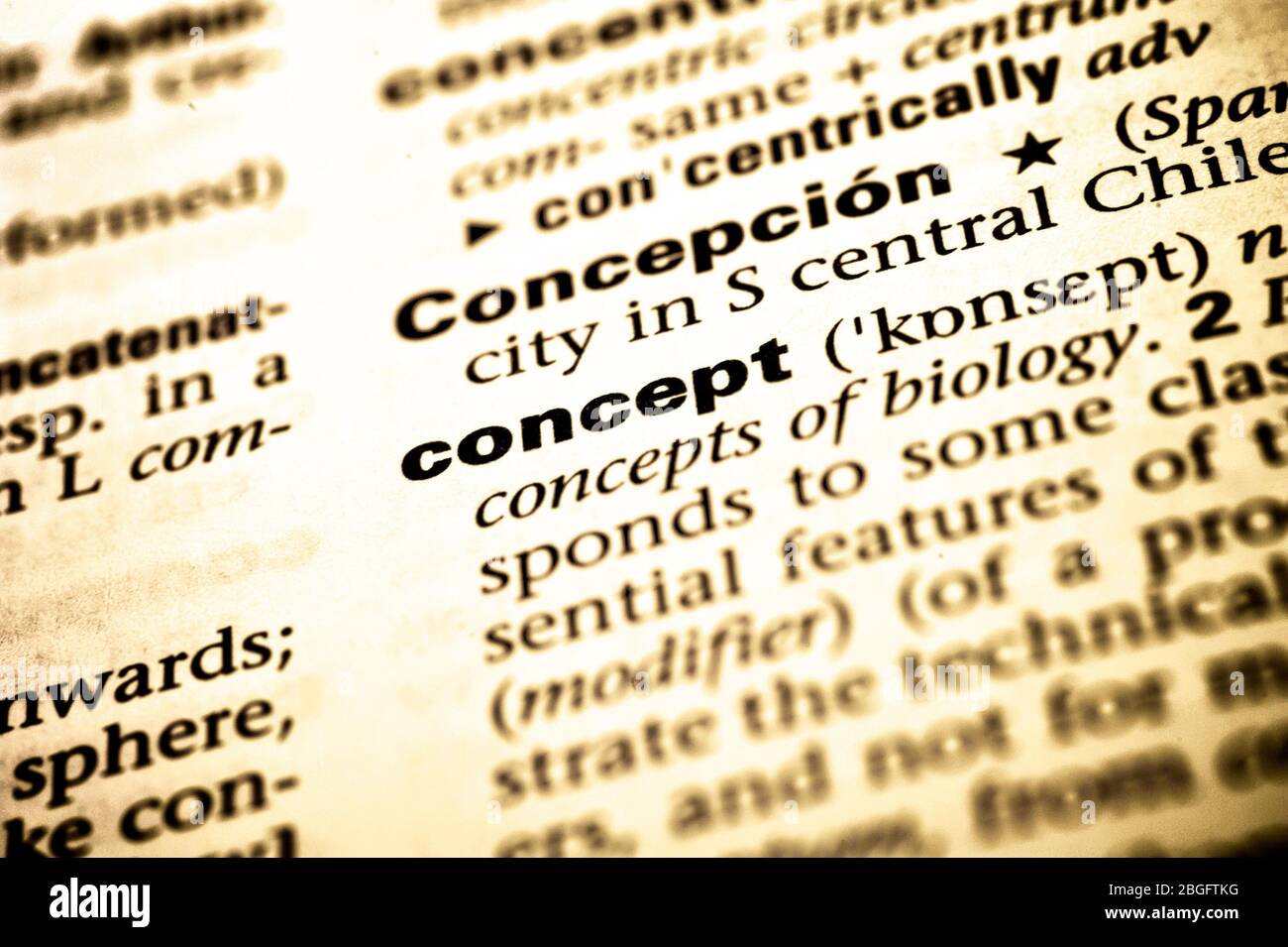 Dictionary definition of concept Stock Photo - Alamy