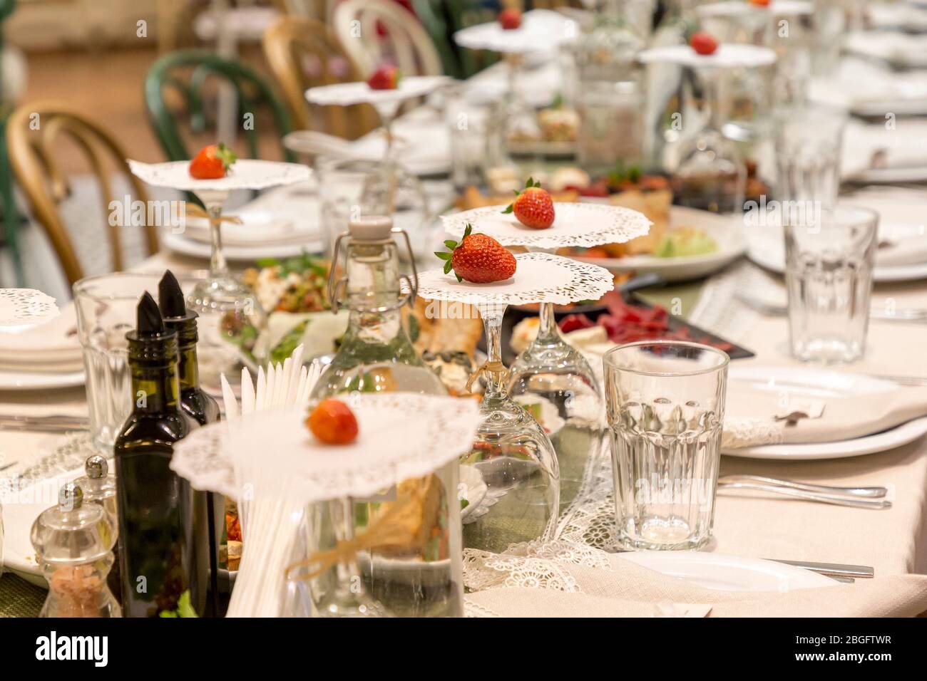 Small business celebration hi-res stock photography and images - Alamy