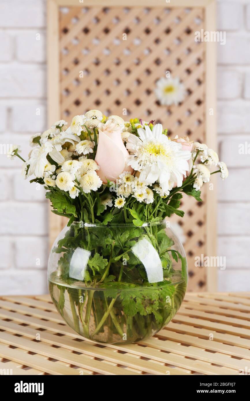 Beautiful flowers in home interior decoration Stock Photo - Alamy