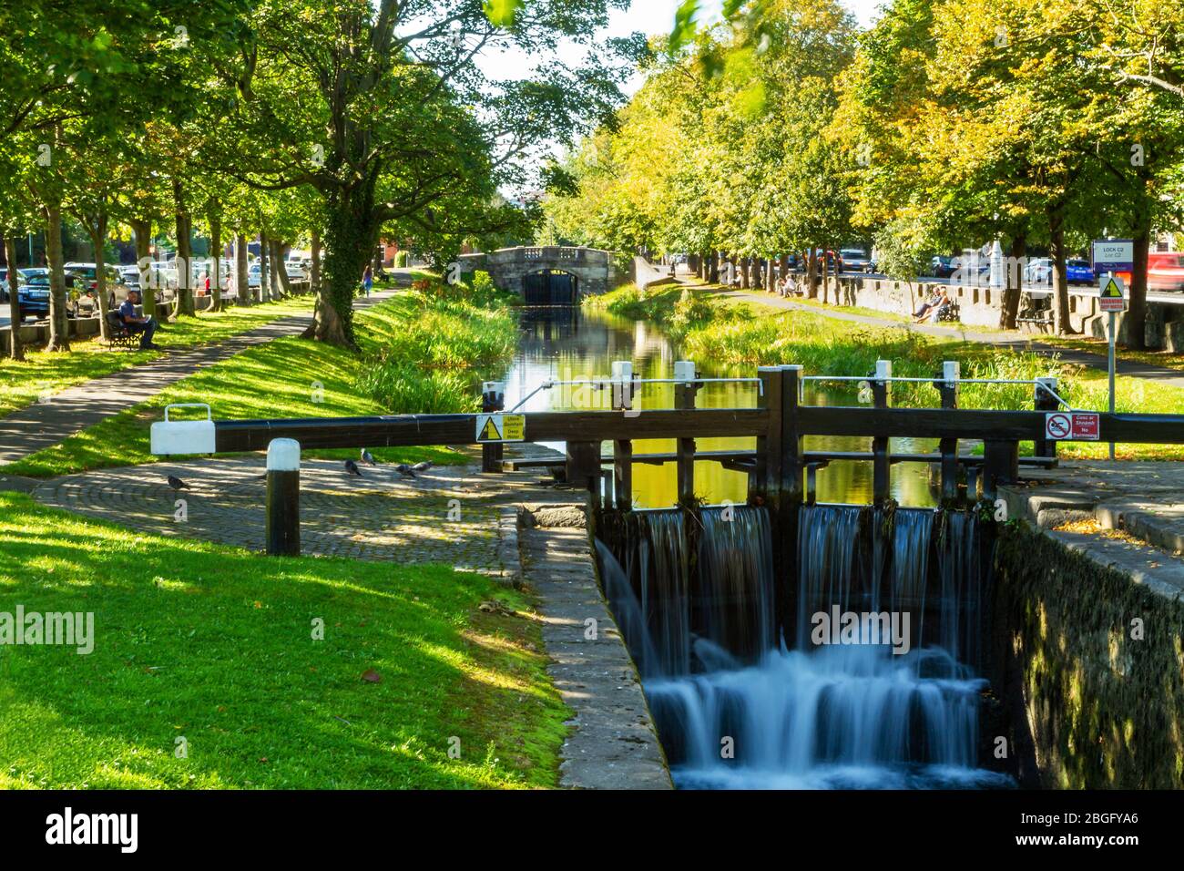 Summer at Grand Canal lock gates at McKenny's Bridge / Conyngham Bridge ...