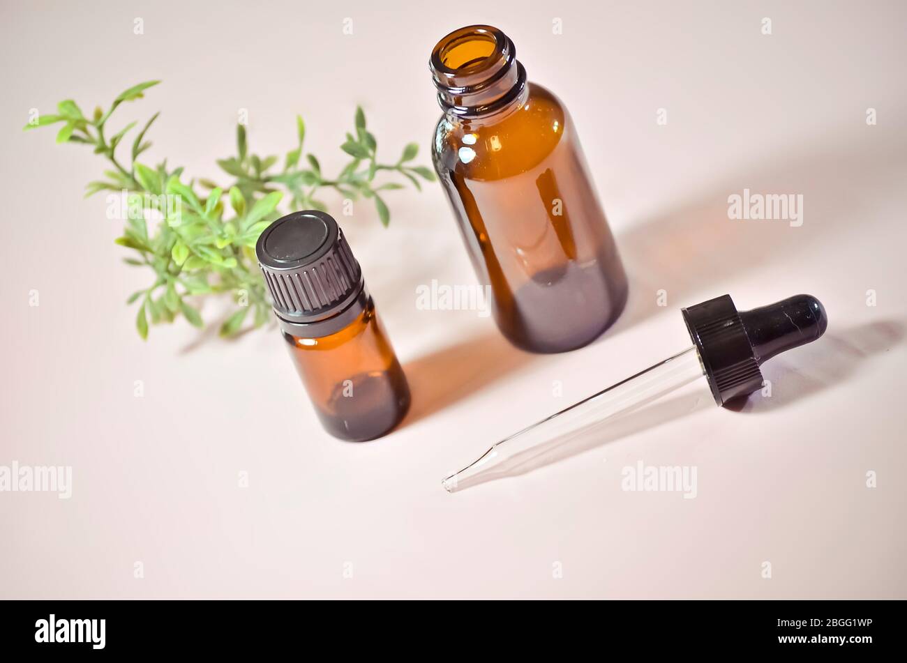 Essential oil bottles hi-res stock photography and images - Alamy