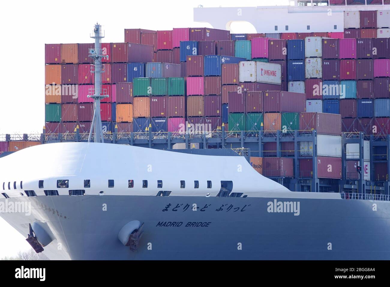 Madrid bridge container ship hi-res stock photography and images - Alamy