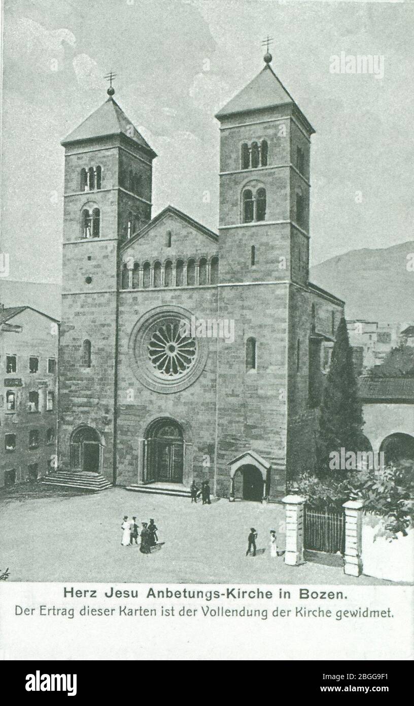 Herz jesu kirche in hi-res stock photography and images - Alamy