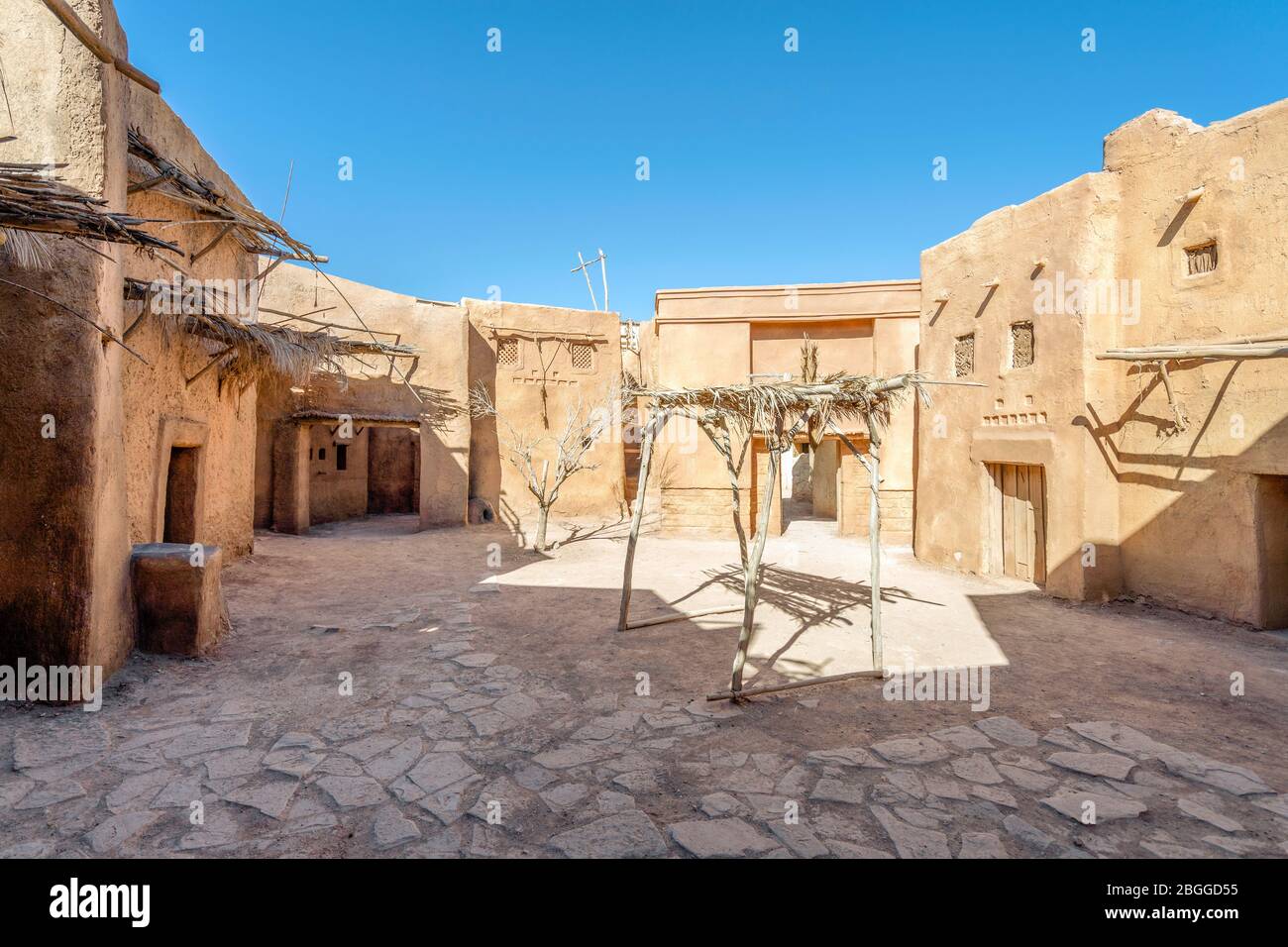 Gladiator movie hi-res stock photography and images - Alamy