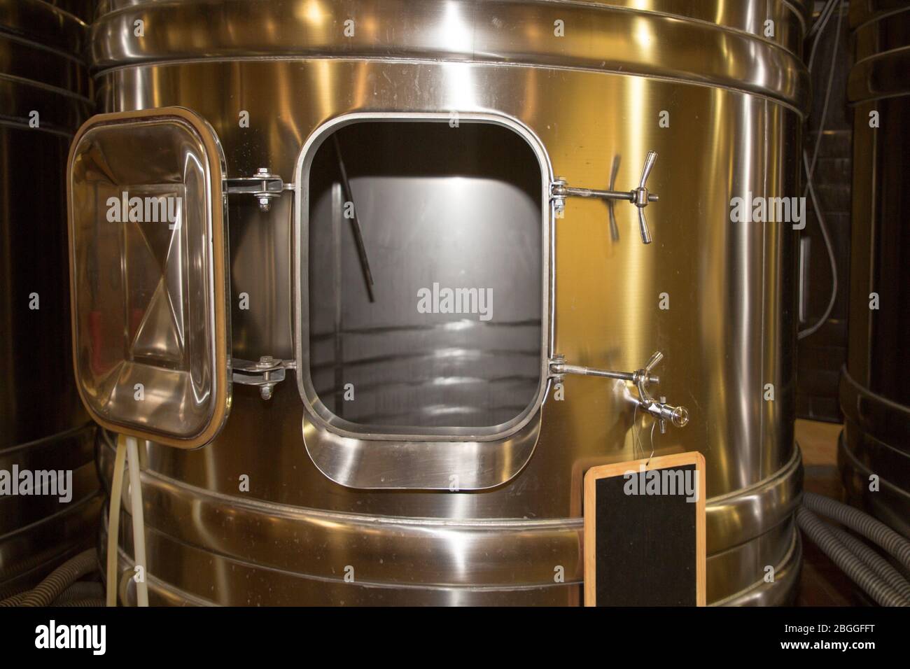 Modern wine factory with new large fermentation Tanks Wine Cellar ...
