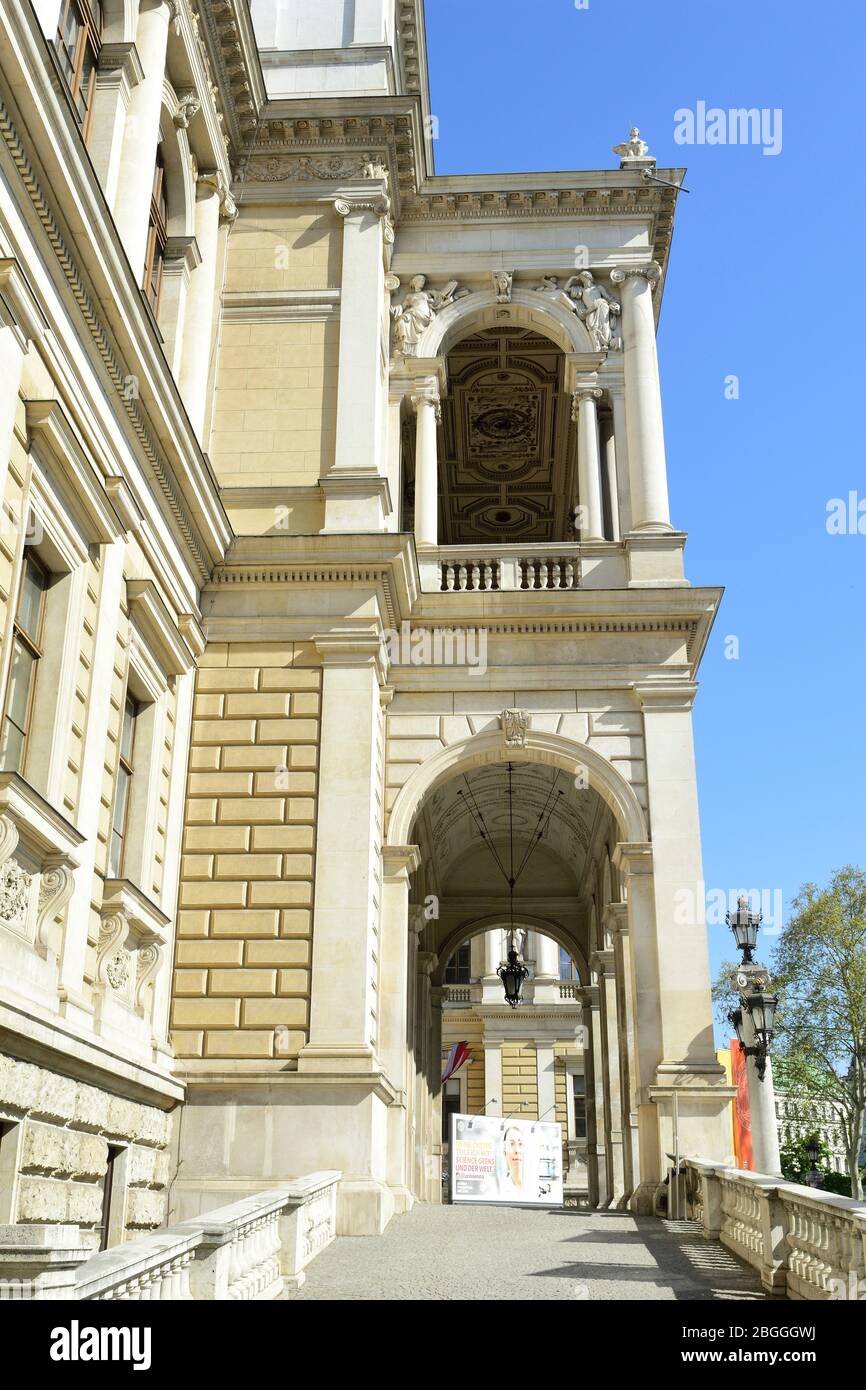 University of vienna hi-res stock photography and images - Alamy