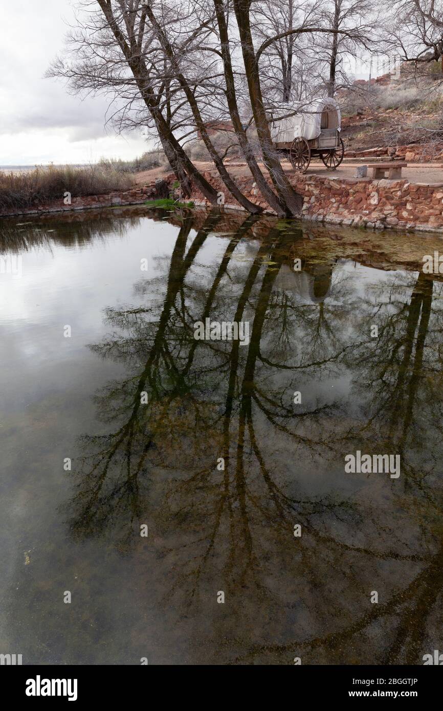 American pioneers wagon hi-res stock photography and images - Alamy