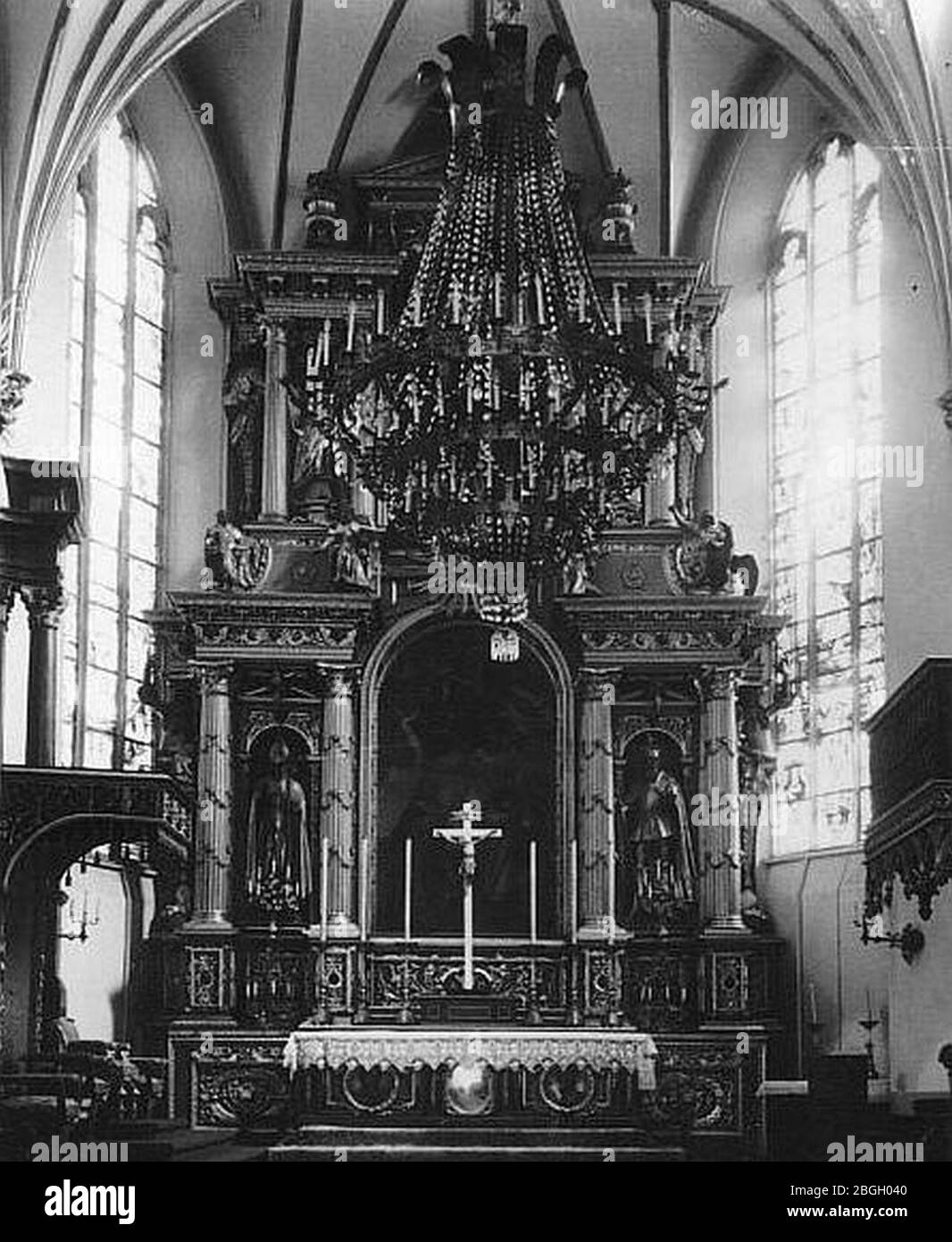 High altar cathedral Black and White Stock Photos & Images - Alamy