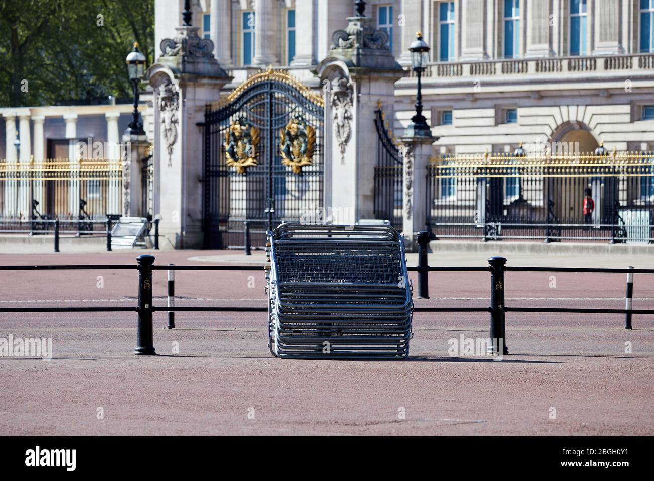 London, U.K. - 21 Apr 2020: Unused crowd control barriers in front of ...