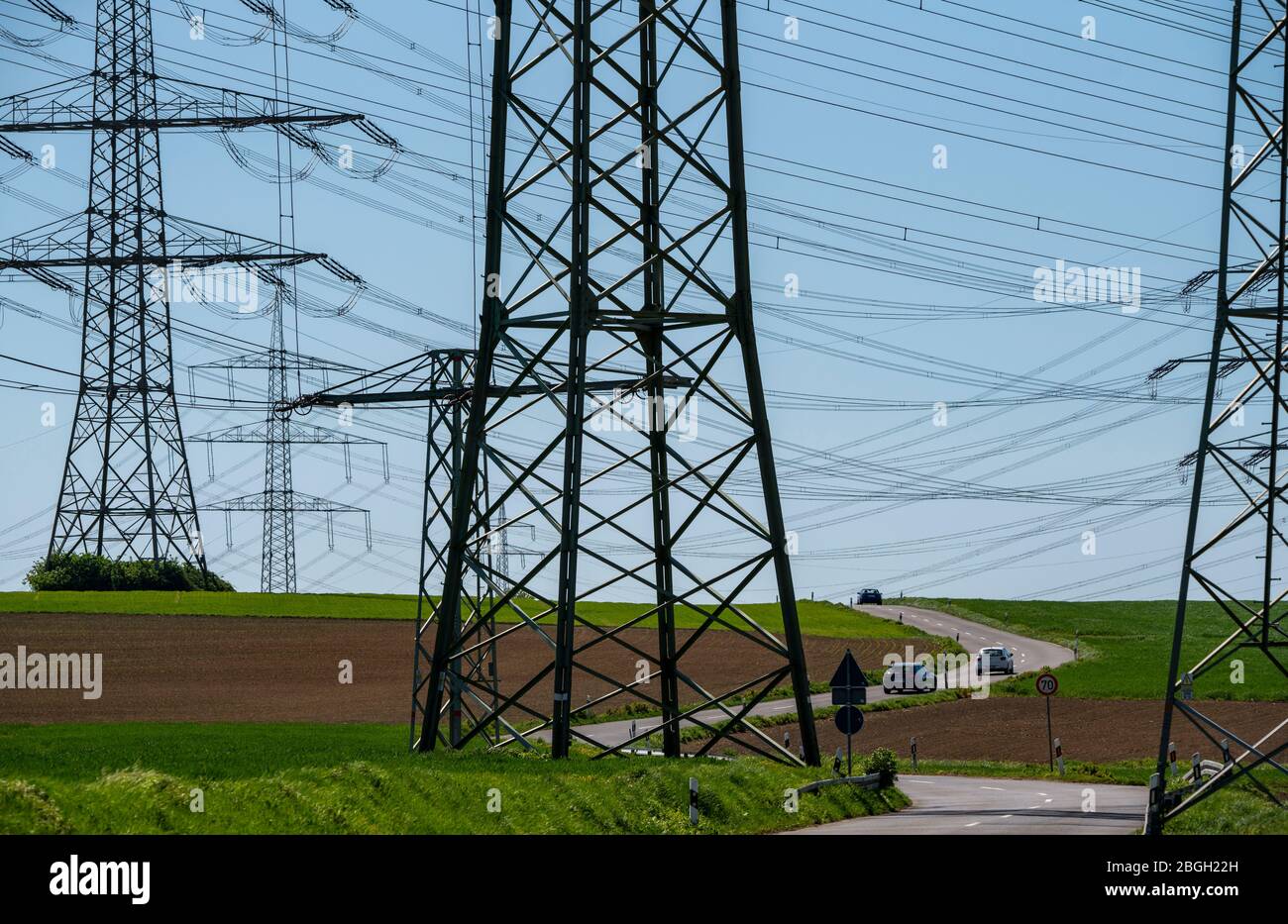 Extra-high voltage lines, 380 KV, power line, the electricity comes ...